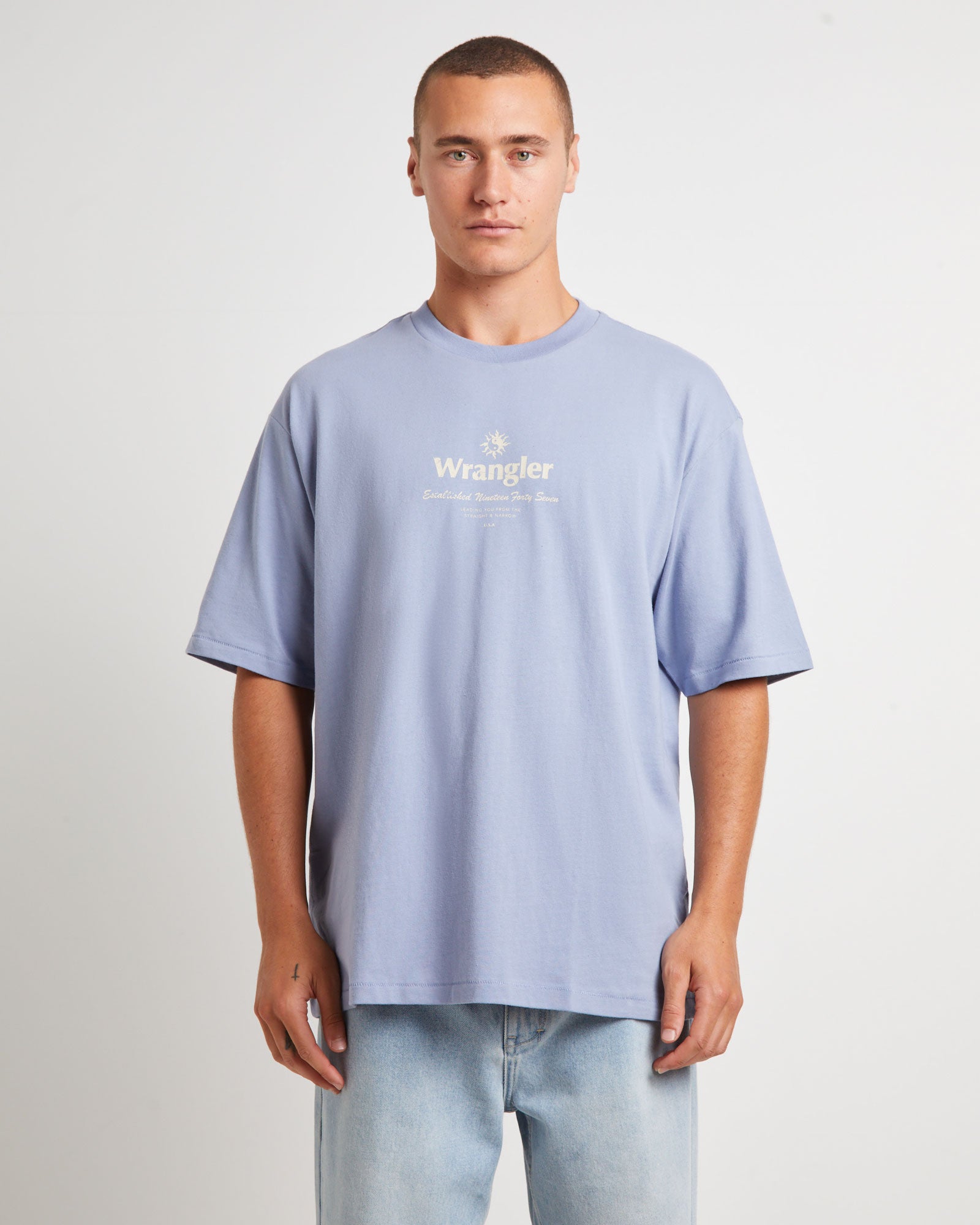 90s Vacay Slacker Short Sleeve T-Shirt in Dusty Blue – General Pants Co.